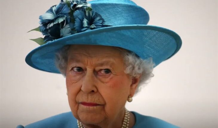 QUEEN | Celebrating The Soaps