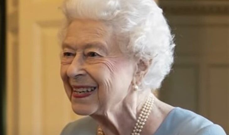 Queen Elizabeth | Celebrating The Soaps