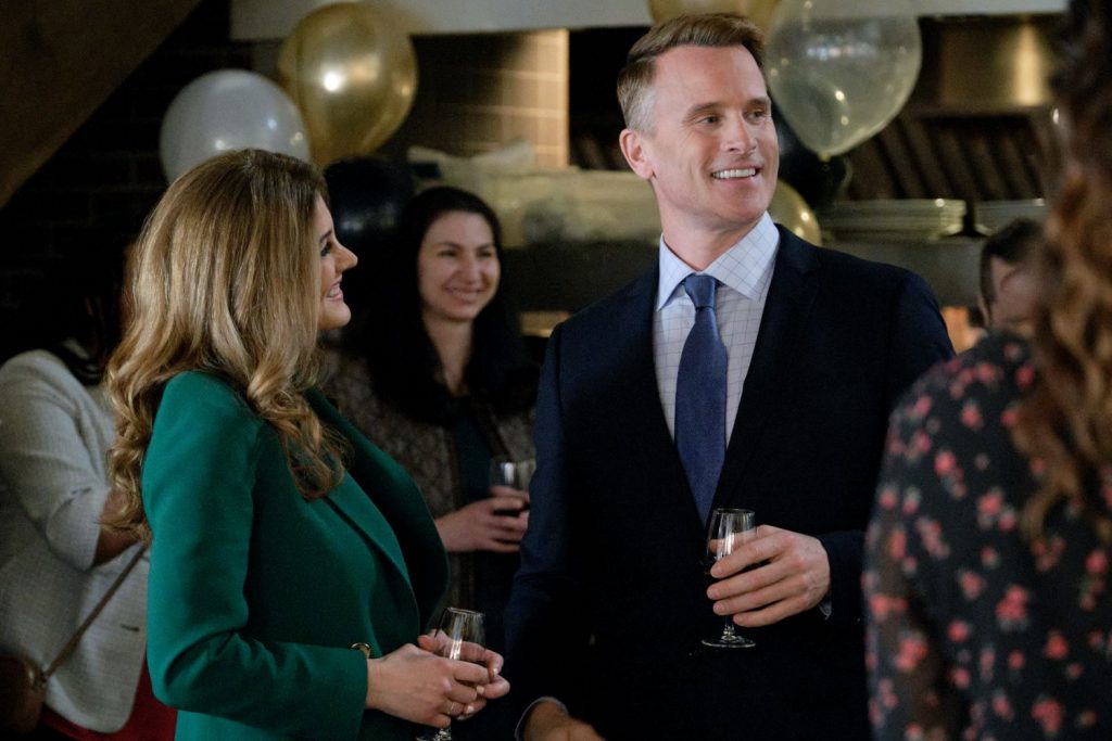 Alison Sweeney & Cameron Mathison Are On The Case In Carrot Cake Murder ...